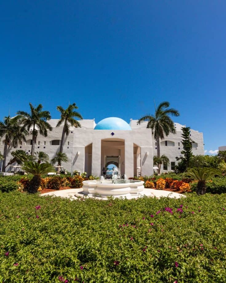 5 EPIC Anguilla Resorts and Villas to Stay In PARADISE!