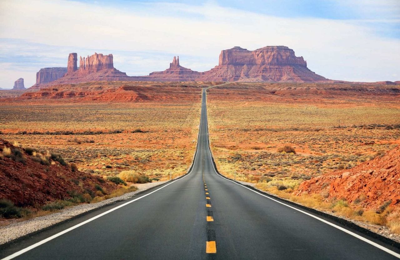 17 Legendary American Road Trips