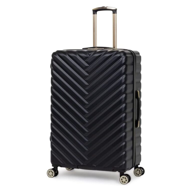 Choosing the Best Hard Shell Luggage for Your Trip (+ 11 Great Suitcases)