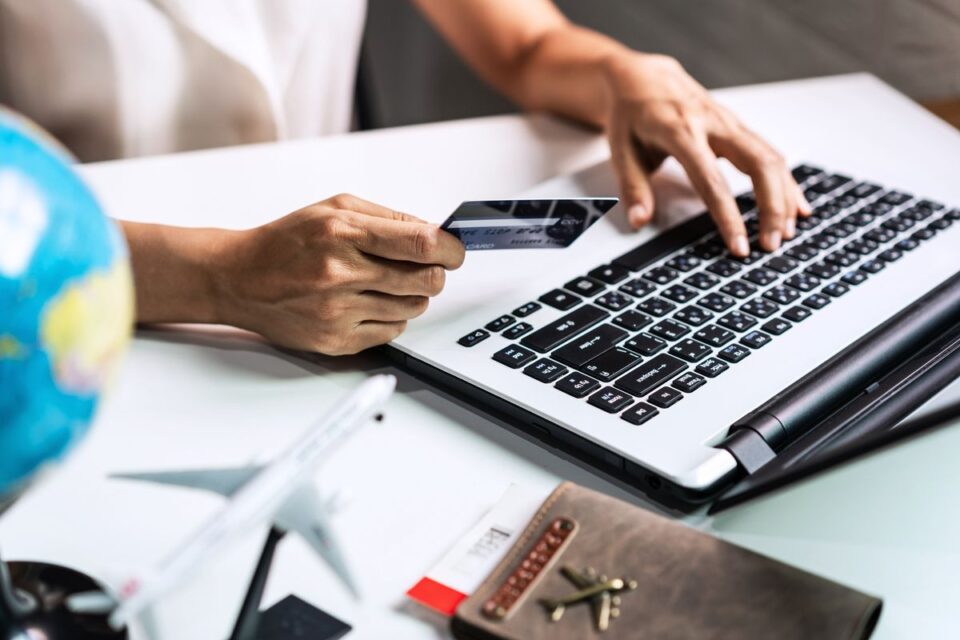 The Best Travel Cards (For Any Traveler) That Save and Earn You Money!