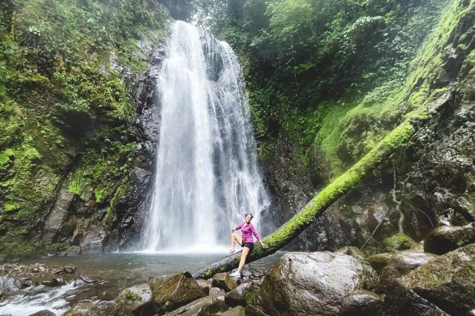 10 Best Waterfalls in Costa Rica (+ Costs and Tips)