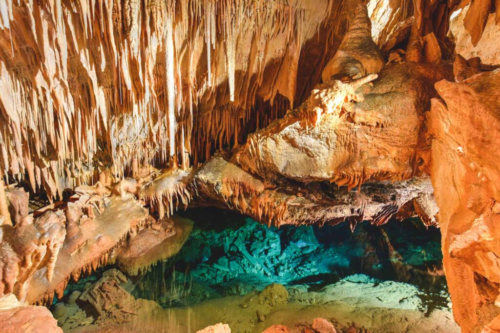 Crystal and Fantasy Caves in Bermuda: Is It Worth It?