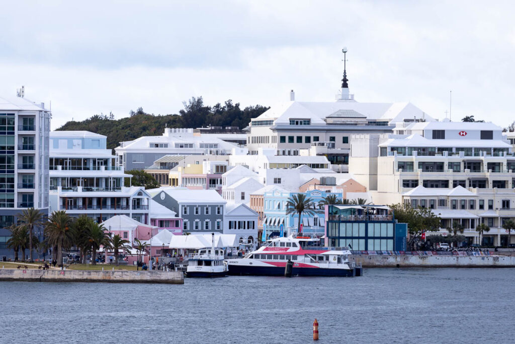 How to Get Around Bermuda: EVERYTHING to Know!